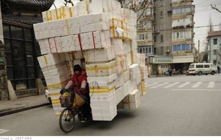 Heavily overloaded vehicles in China